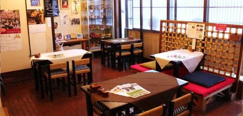 The Must-Try Eateries and Street Food in Shima Onsen